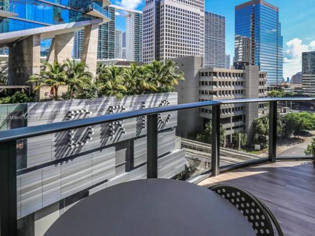 801 Miami Ave S #512, Miami, FL 33130