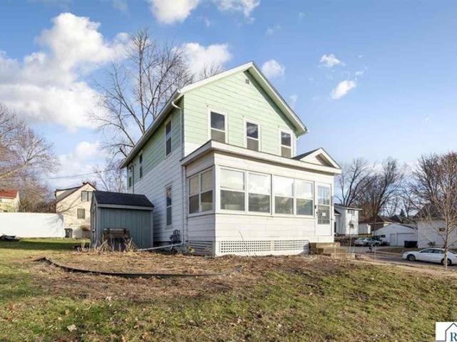 801 N 4th St, Mankato, MN 56001