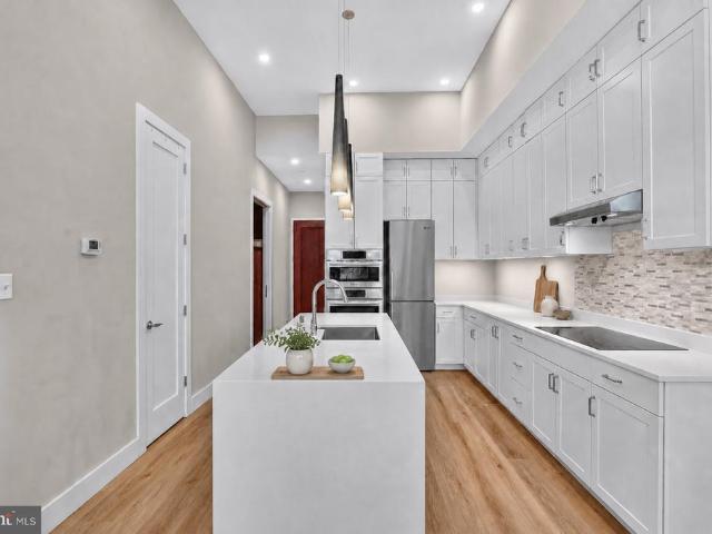 801 N Fairfax Street # 137