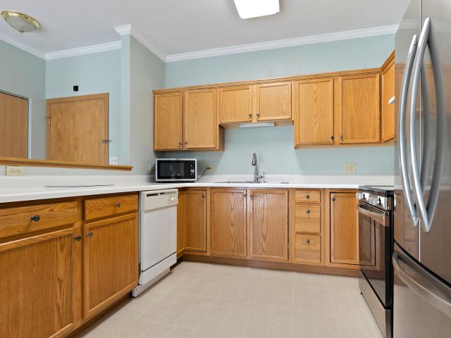 801 N McLean Boulevard # 124