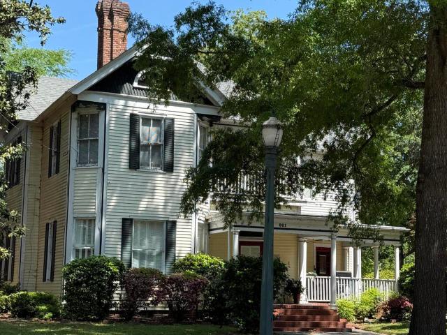 801 N Main Street
