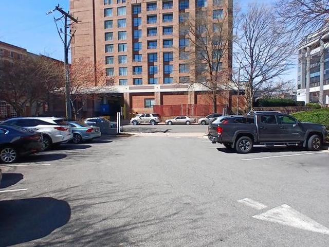 801 N Pitt Street # 123