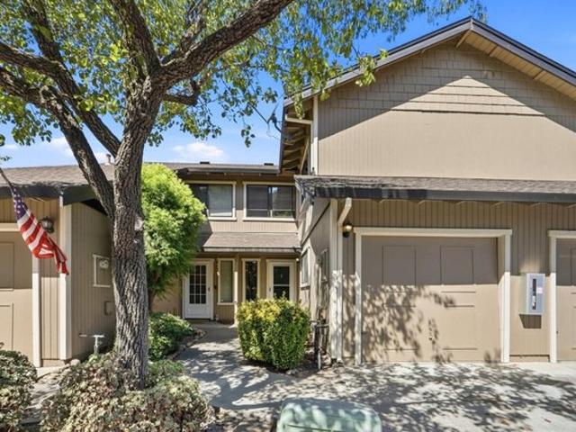 801 Nash Rd Unit A9, Hollister, CA 95023