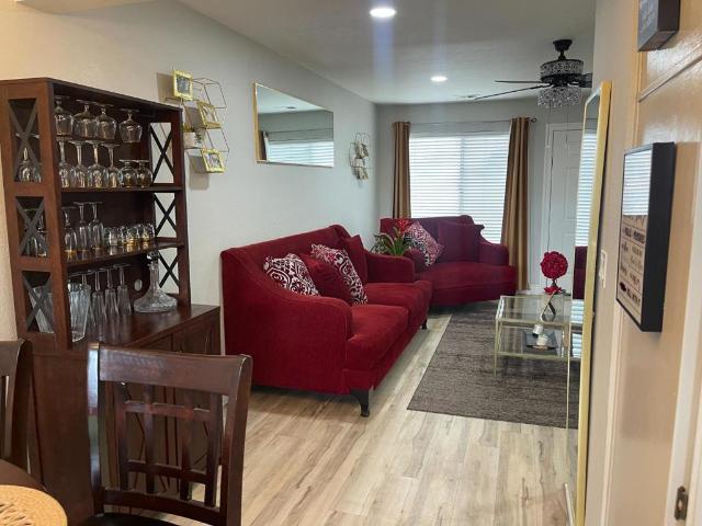 801 Nash Road E7