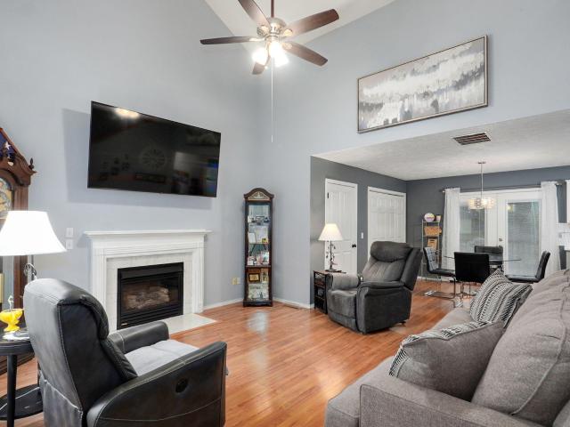 801 S Creekwood Court
