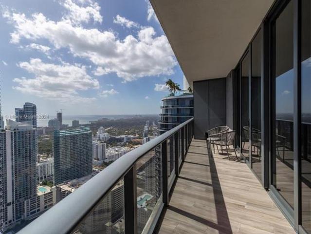 801 S Miami Ave #4904, Miami, FL 33130