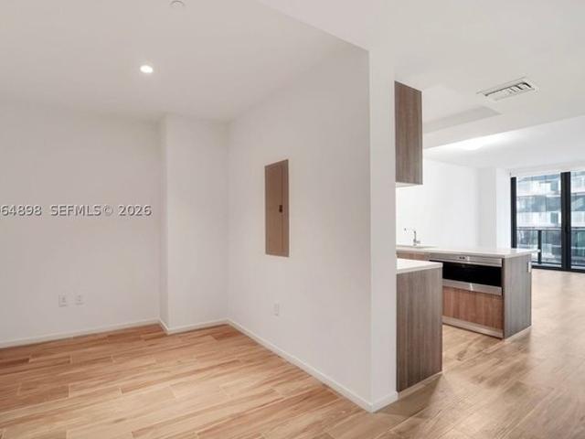 801 S Miami Ave Unit 1807, Miami, FL 33130