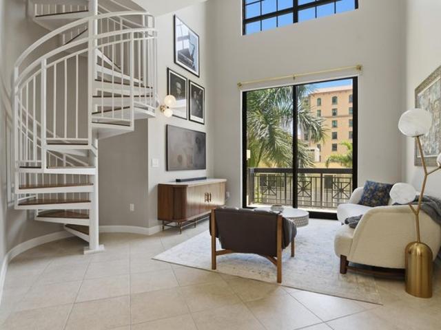 801 S Olive Ave Unit 206, West Palm Beach, FL 33401