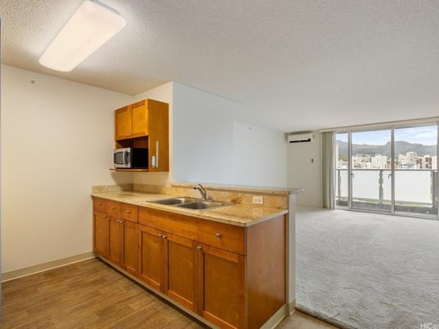 801 South St Apt 2002, Honolulu, HI 96813
