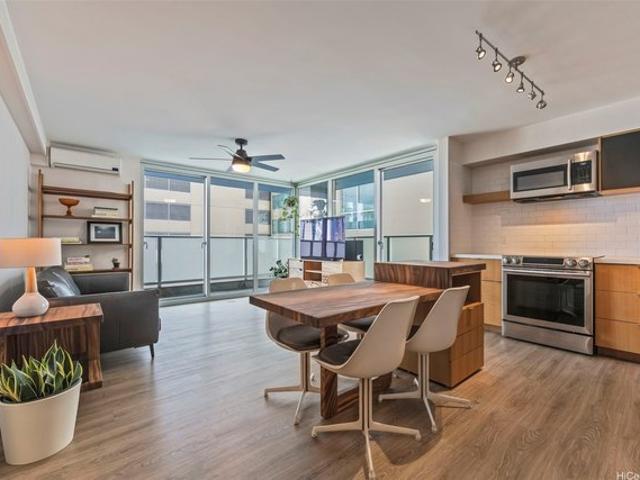 801 South St Apt 521, Honolulu, HI 96813