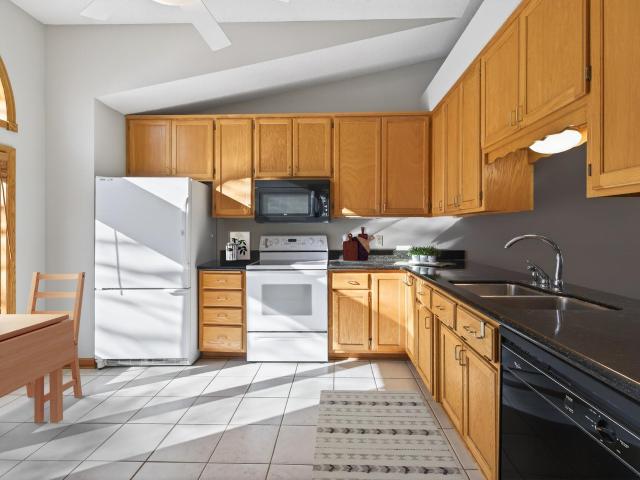 801 Southcross Drive E