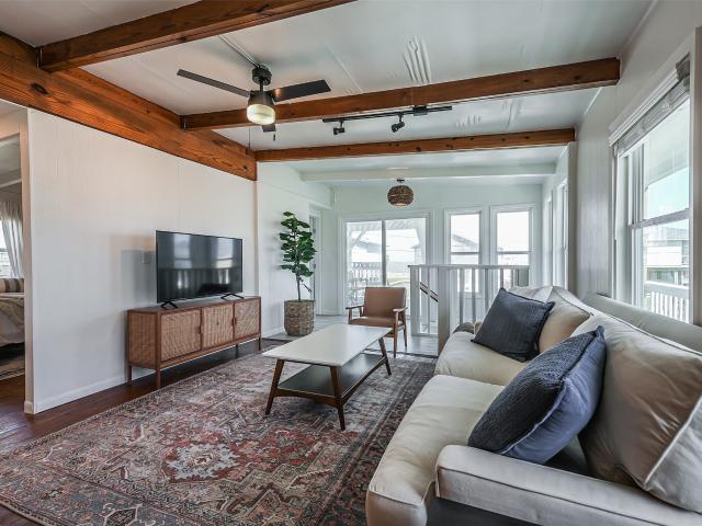 801 Seashell Drive