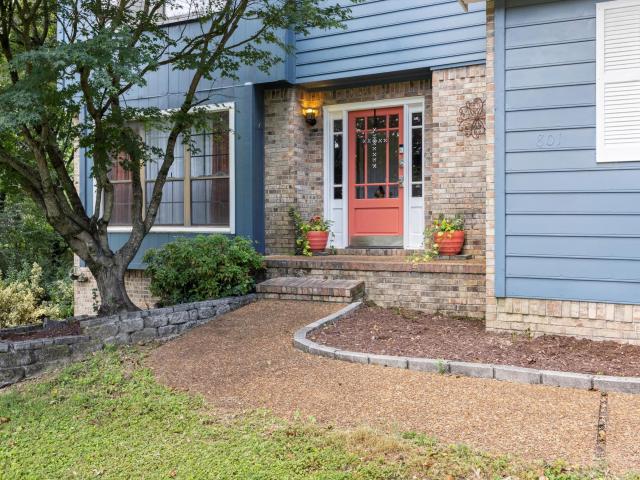 801 Susan Carol Ln, Chattanooga, TN 37421 | MLS #1517 | Compass