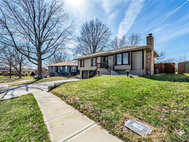 801 SW 29TH Street