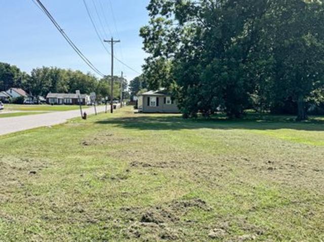 801 Poplar St, Benton, KY 42025