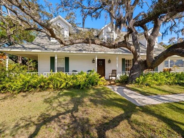 801 Park St N, Saint Petersburg, FL 33710