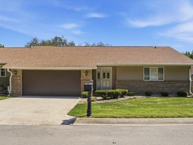 801 Quail Ridge Dr Unit 801, Freeport, IL 61032