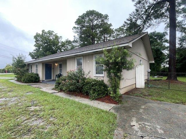 801 Robin Hood Trl Unit 801B, Statesboro, GA 30458
