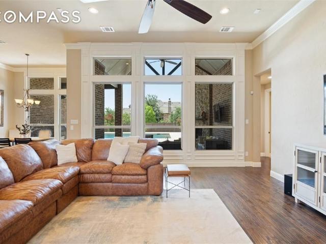 801 Rose Ct, Keller, TX