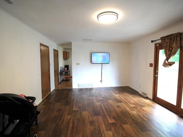 801 Reda Road