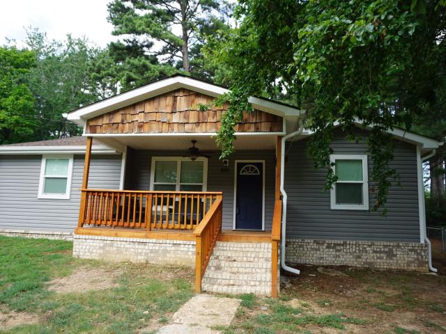 801 Richardson