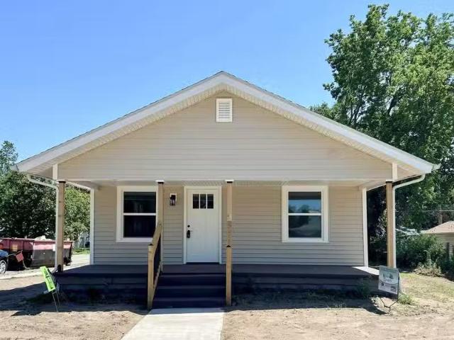 801 W 17th Ave, Hutchinson, KS 67501 649476388