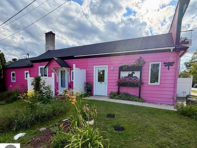 801 W Front Street