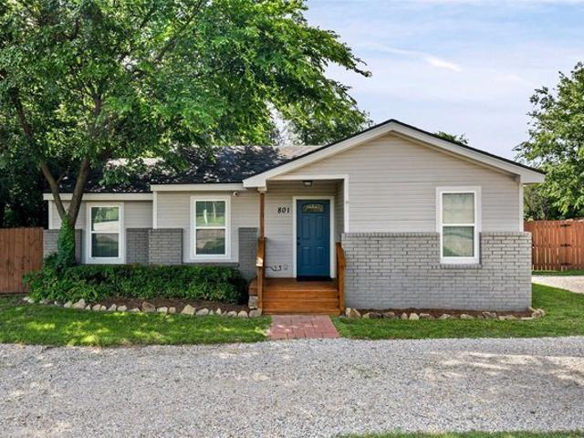 801 W Park Ave, Weatherford, TX 76086