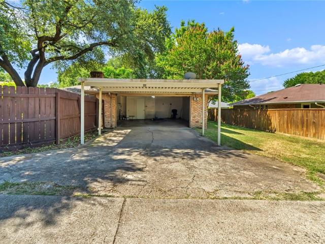 801 Waynelee Drive