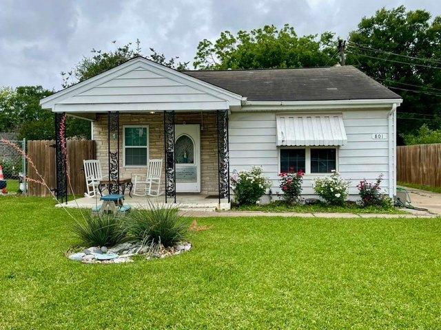 801 Westway St, Galena Park, TX 77547