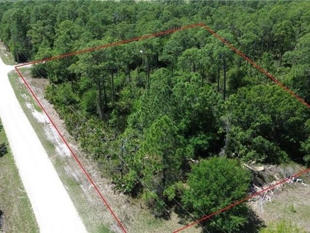 801 Wildwood Ave, Clewiston, FL 33440