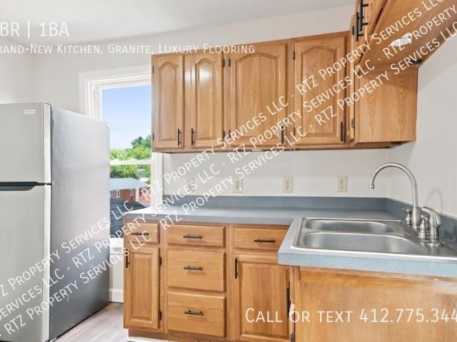 801 Vine St, 4 beds, 1 full bath
