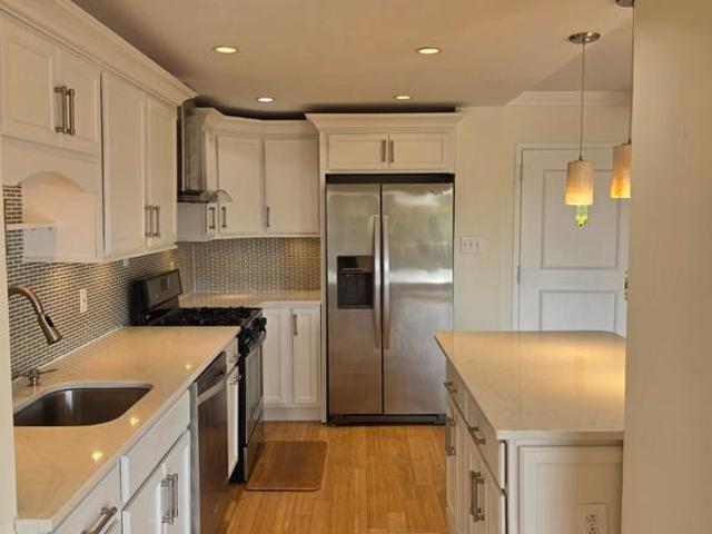 801 Yale Avenue # 1117