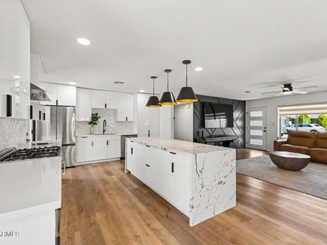 8024 E Hubbell St, Scottsdale, AZ 85257