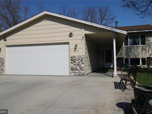 8024 James Ave N, Brooklyn Park, MN 55444