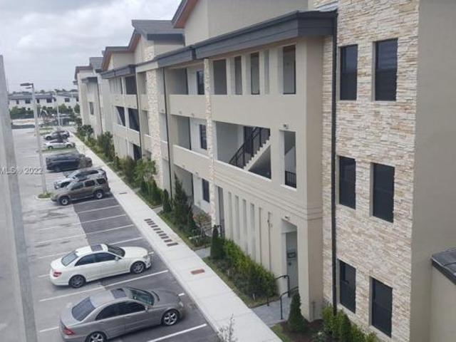 8025 NW 104th Ave #33 Doral, FL 33178