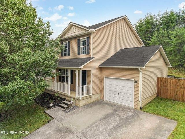 8025 Cold Stream Ln, Knoxville, TN 37920