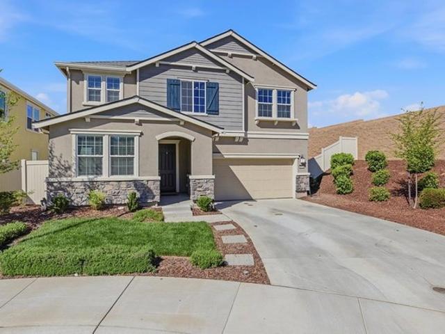 8025 Hughes Ct, Citrus Heights, CA 95610