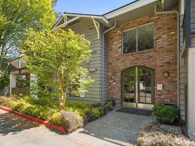 8025 th St SW, Unit 103, Edmonds, WA 98026 | MLS #2492