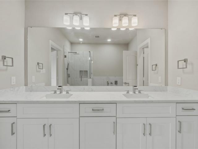 8025 Virgil St, Houston, TX 77088 | MLS #63168