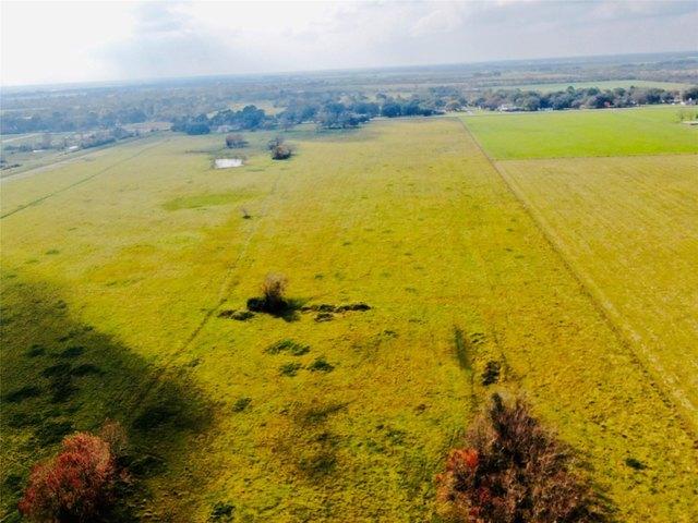 8026 Main St, Needville, TX 77461