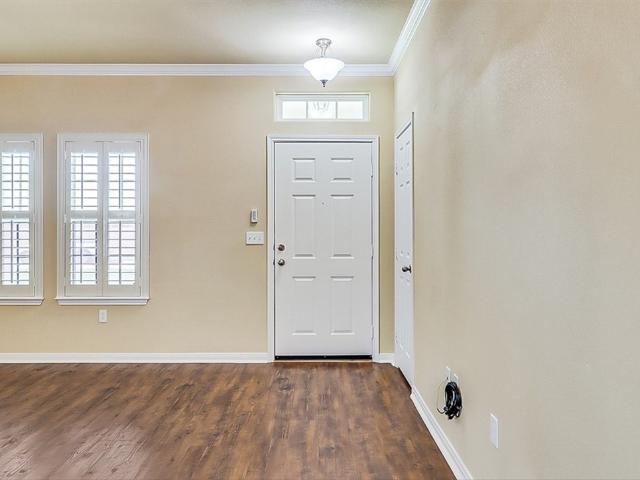 8026 Barlovento Street