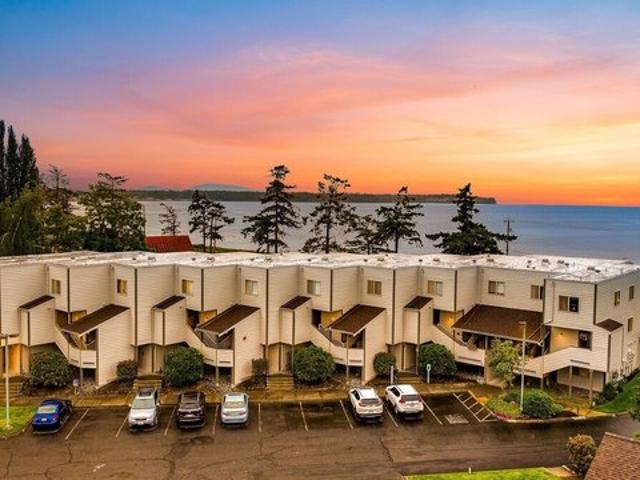 8026 Birch Bay Dr Apt 218, Blaine, WA 98230