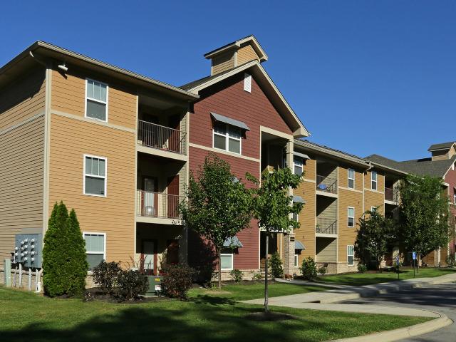 8027 Glimmer Way, 3 beds, 2 full baths