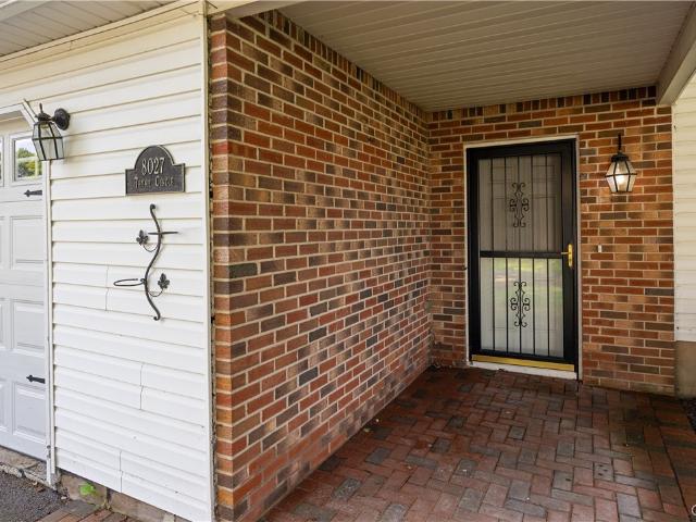 8027 Thyme Circle