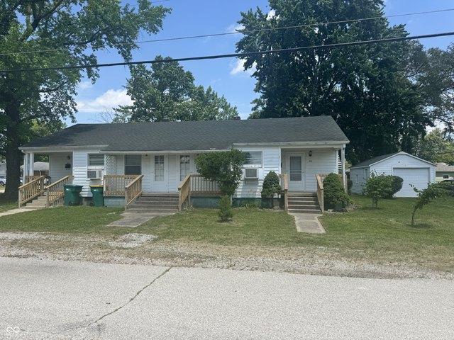 802/804 Tucker Ave, Plainfield, IN 46168