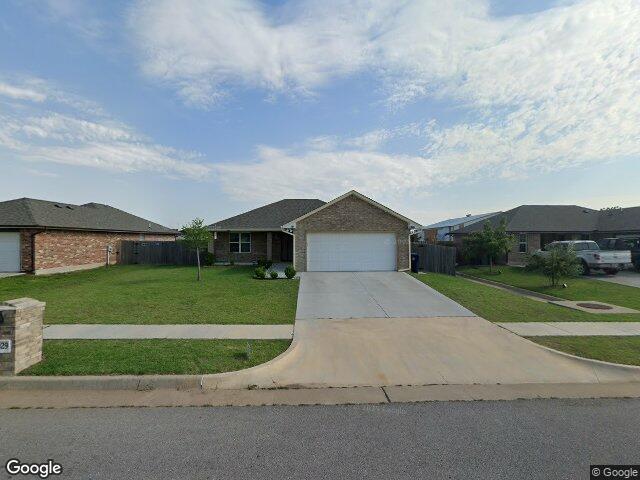 8029 NW 74th St, Oklahoma City, OK 73132