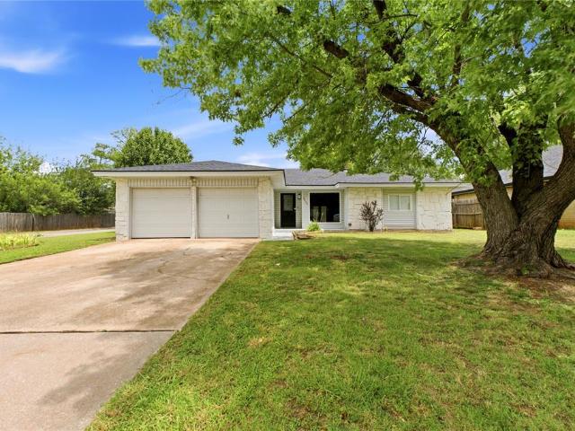 8029 NW 89th Street
