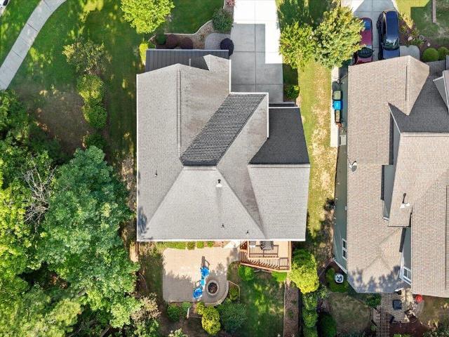 8029 Rosemont Parkway