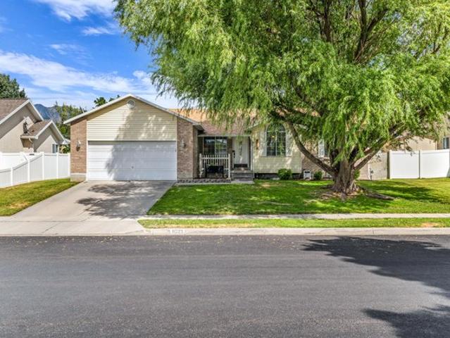 8029 S Old Dairy Rd E, Sandy, UT 84094